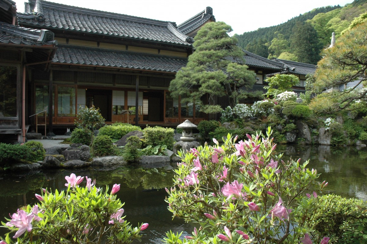 Tottori Tourism Guide