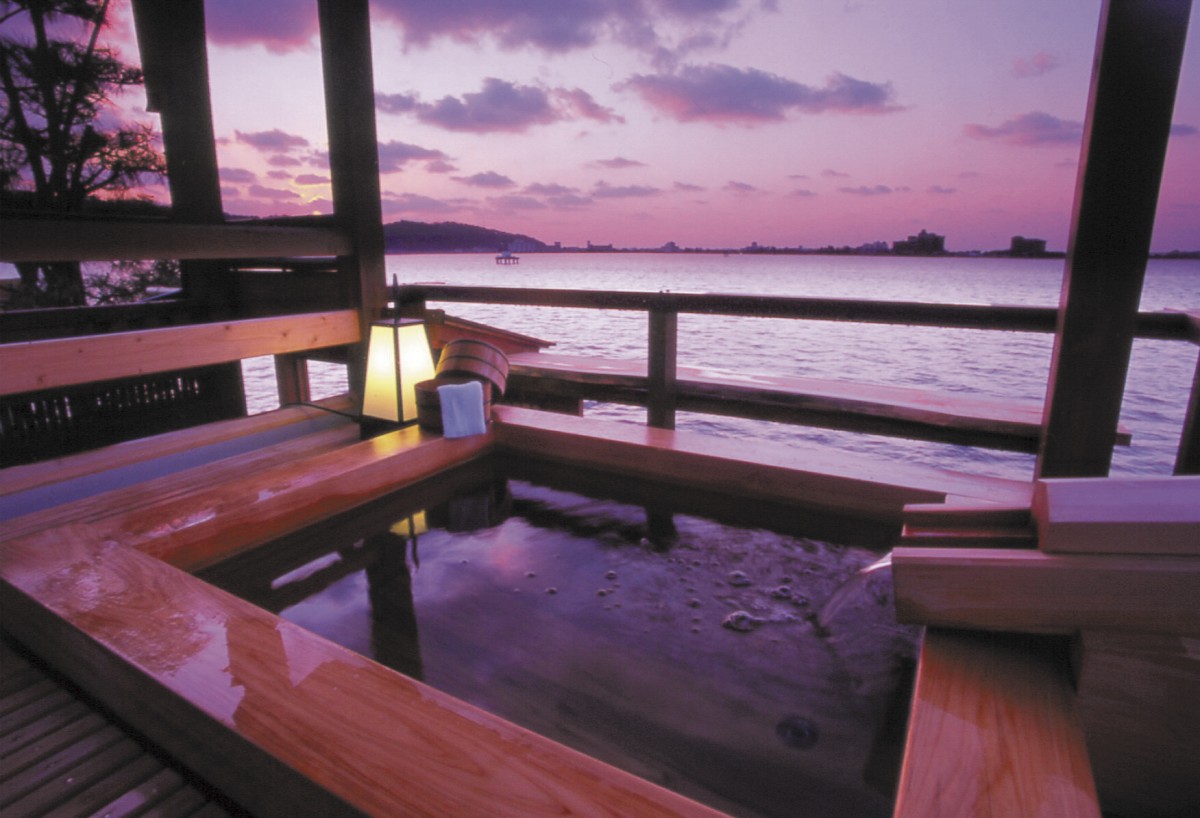 Tottori Tourism Guide